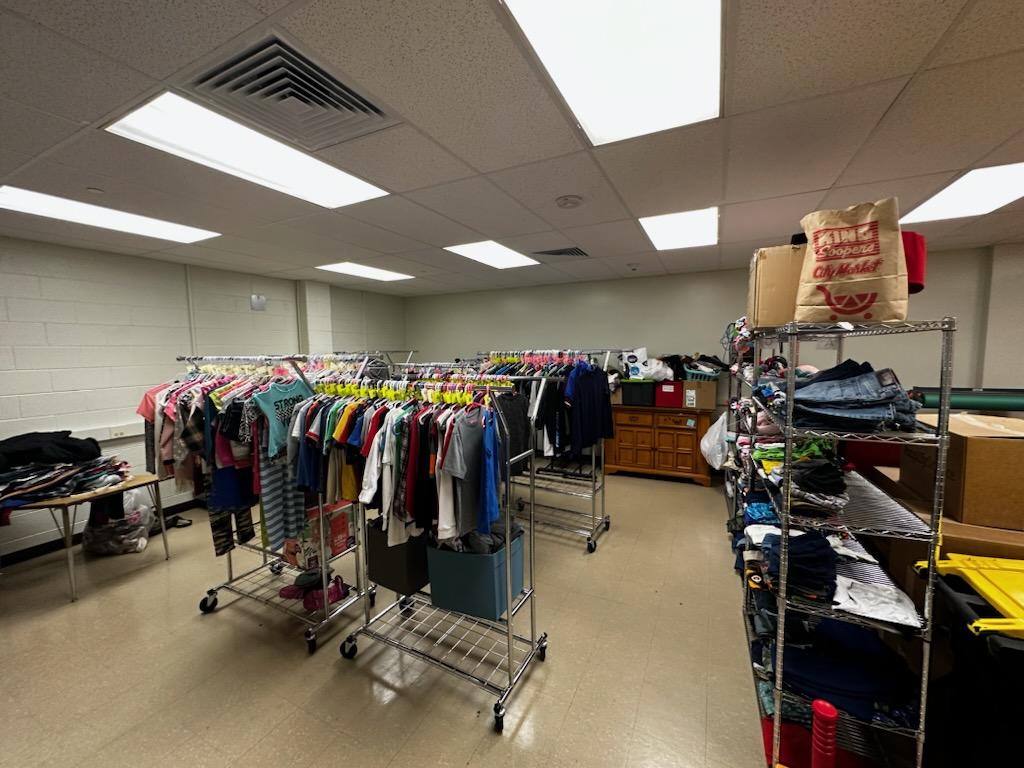 Kaiser Elementary » Kaiser Community Closet